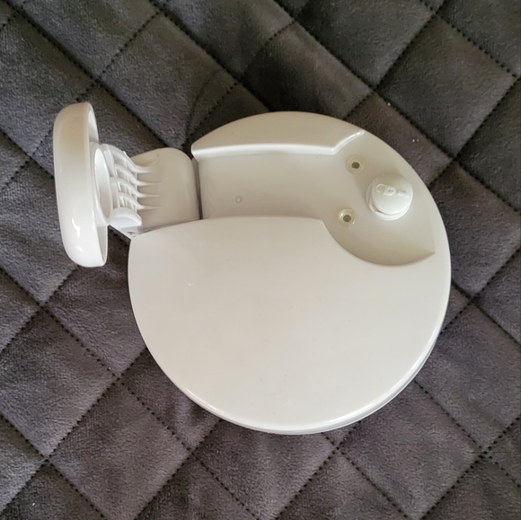 Pampered Chef | Kitchen | Euc Pampered Chef Manuel Food Processor And ...